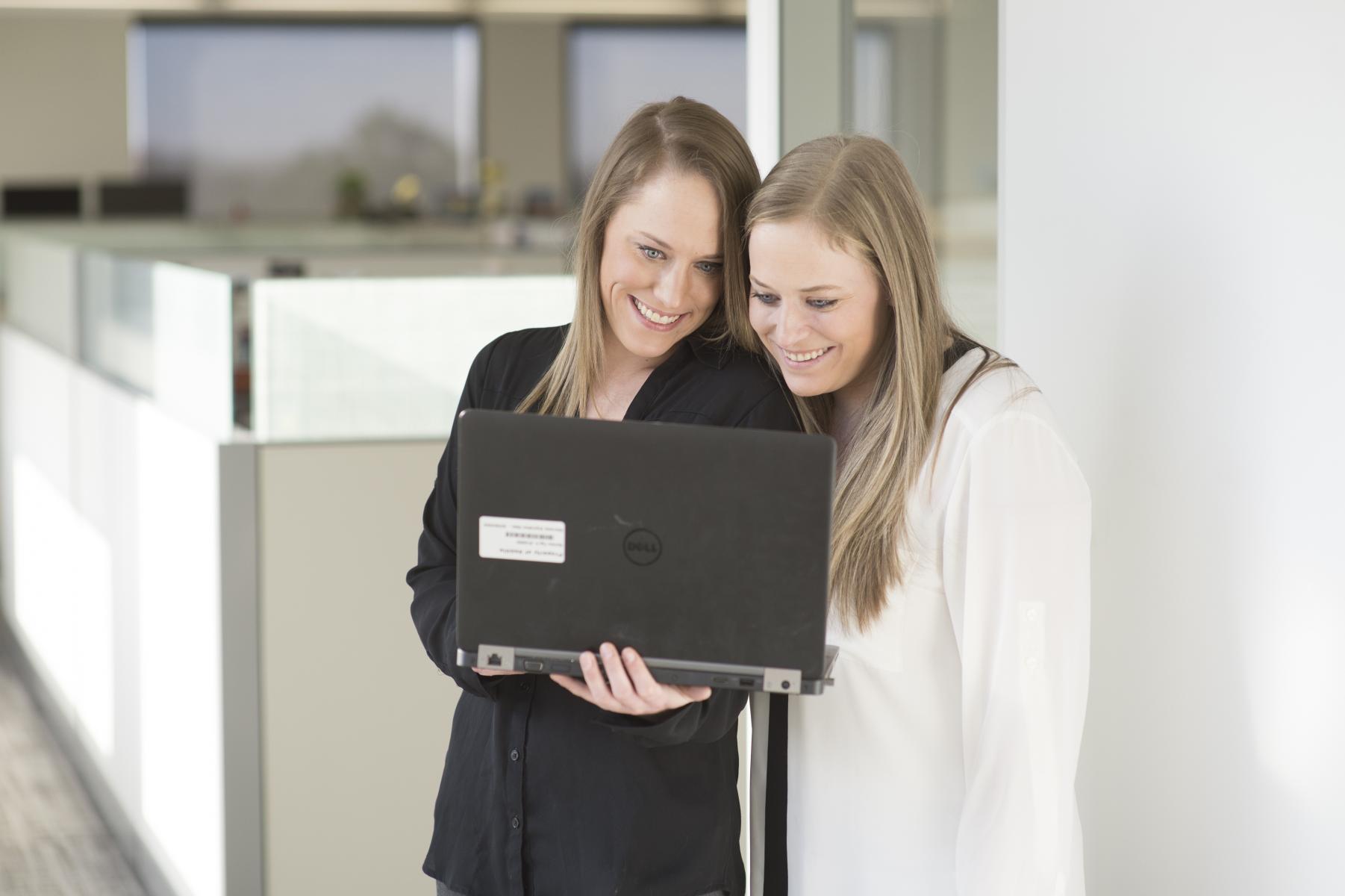 Home [corporate.sonyamartin.com]